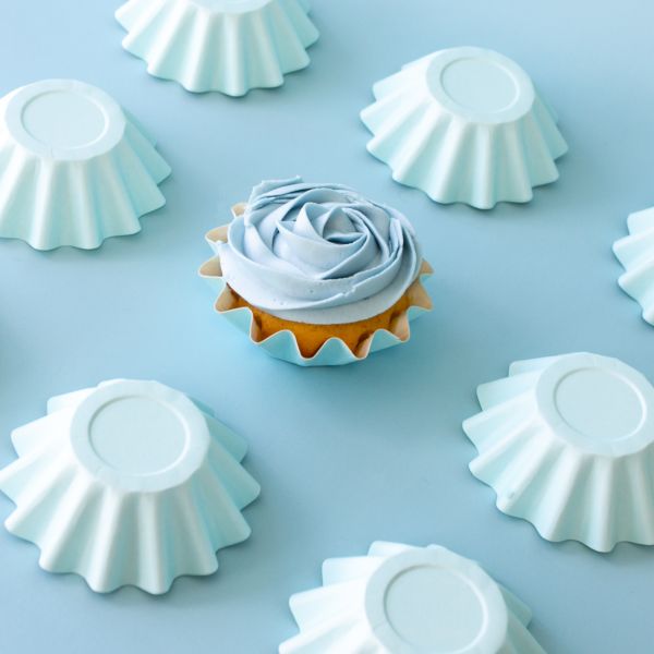 Shop Matte Pastel Blue Bloom Baking Cups | Papyrus and Co | Coast Cakes